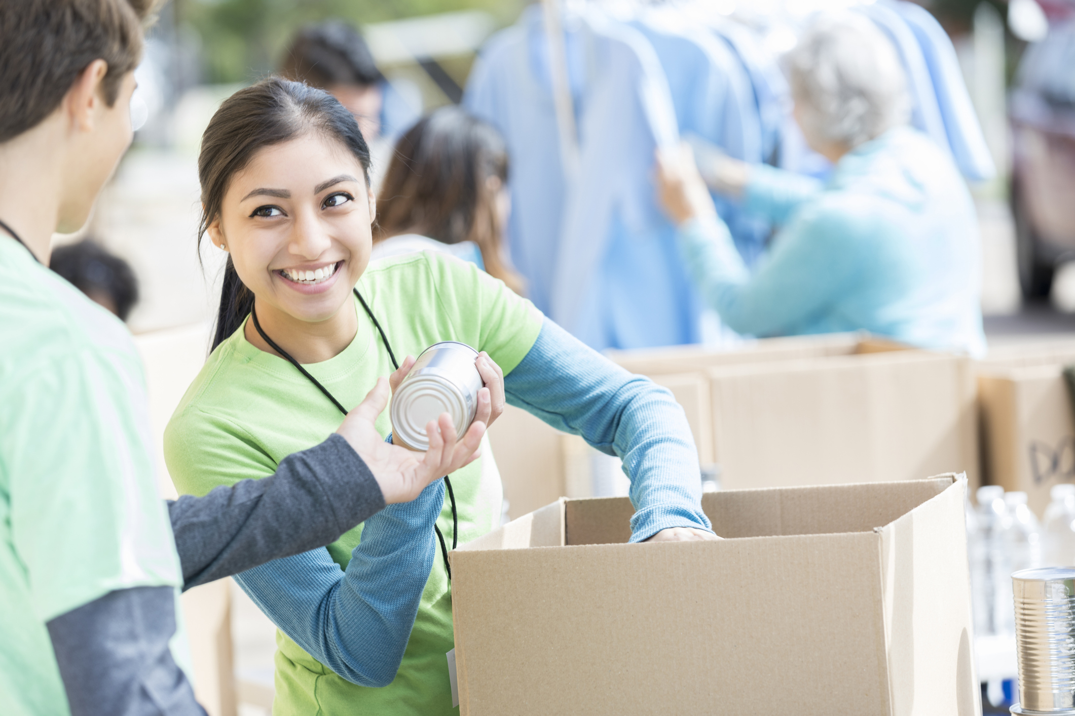 Top 24 Volunteer Ideas for Teens | YMCA